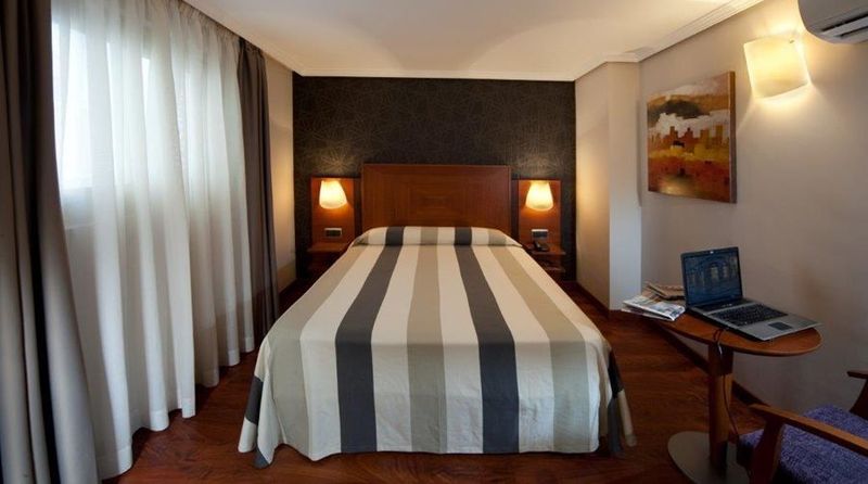 Hôtel Nuevo Torreluz - Almería