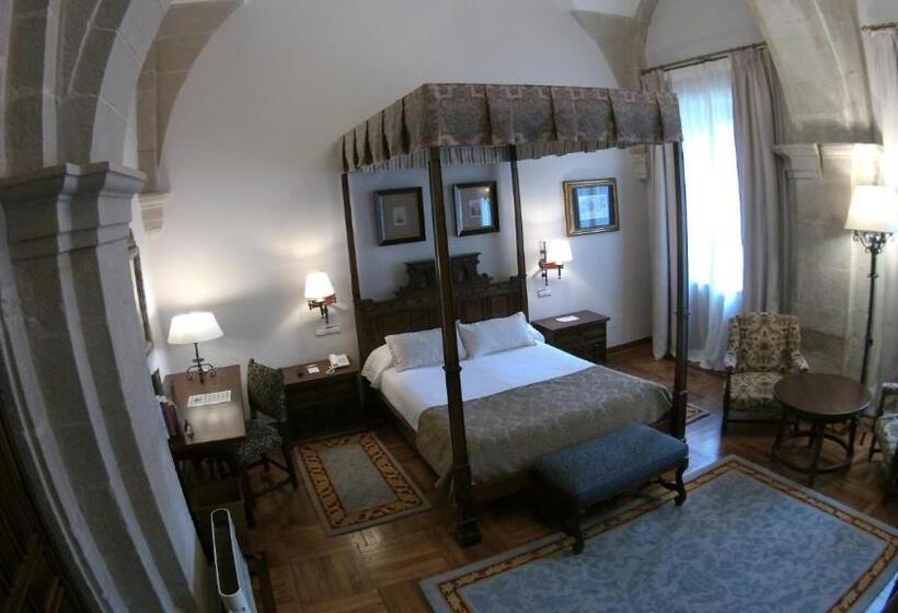 Parador De Santiago   Hostal Reis Catolicos - Saint-Jacques-de-Compostelle