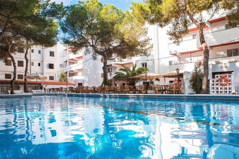 Apartamentos Es Pujols - Formentera