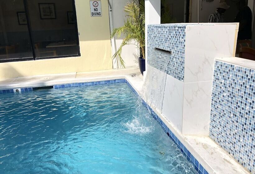 Hôtel Colony Club Inn & Suites - Nassau