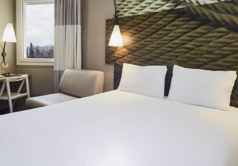 Hôtel Ibis Toulon La Seyne Sur Mer - Ollioules