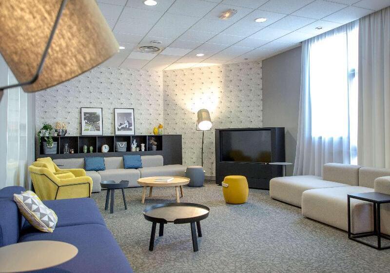 Hotel Mercure Hyères Centre Côte D Azur - La Crau