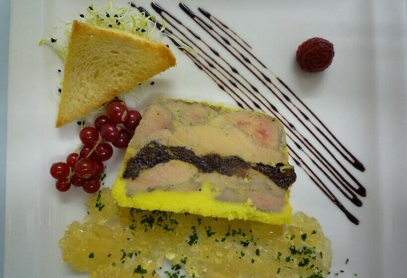 Hôtel Le Relais De La Route Bleue - Varennes-sur-Allier