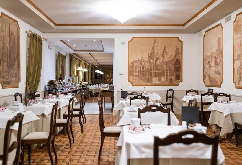 Hôtel Due Torri - Верона