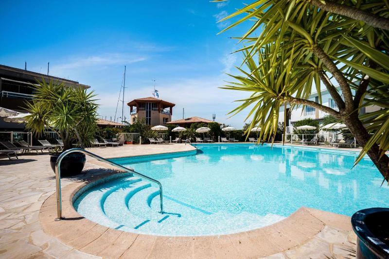 Hotel Best Western Plus  La Marina - Saint-Raphaël