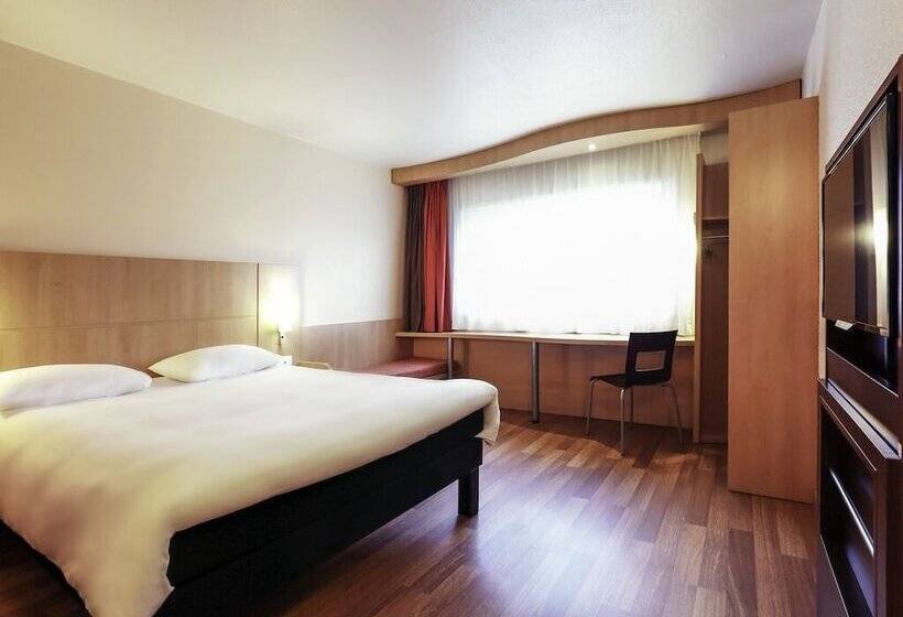 Hôtel Ibis Charlevillemézières - Charleville-Mézières