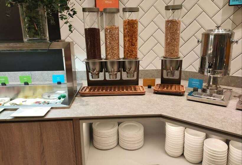 Hotel Hampton By Hilton Alcobendas Madrid - San Sebastián de los Reyes