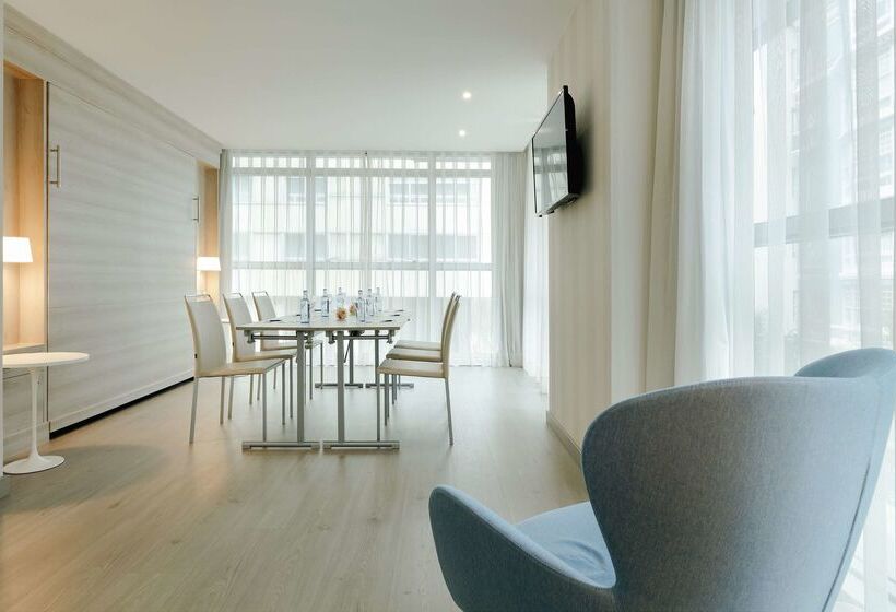 Hôtel Hesperia A Coruña Centro - La Corogne