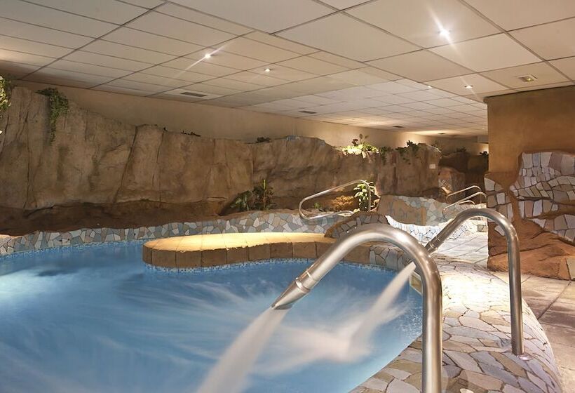 Hotel Ilunion Les Corts Spa - L'Hospitalet de Llobregat
