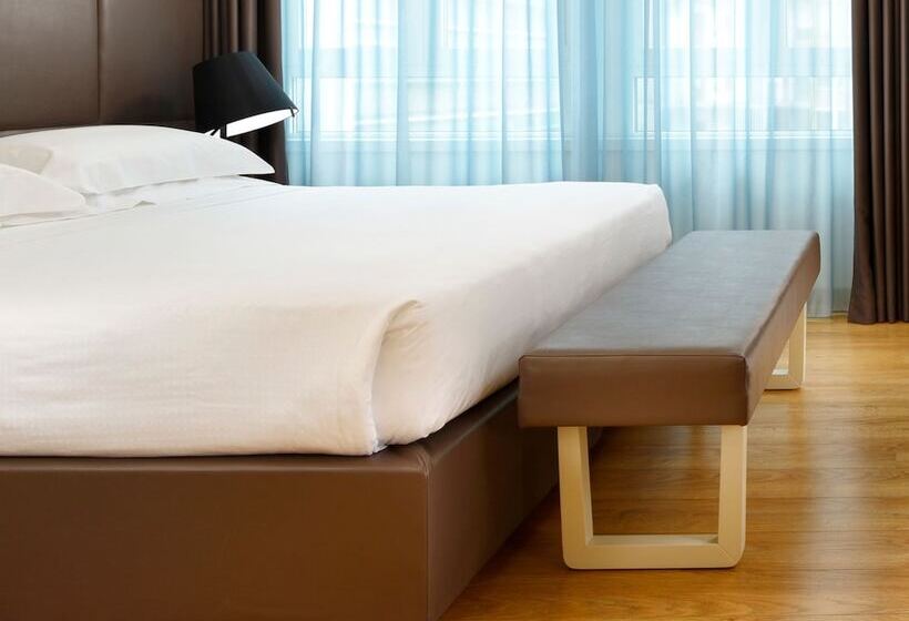 Unahotels Century Milano - Milan