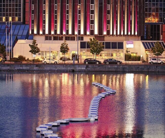 Hôtel Mercure Le Havre Centre Bassin Du Commerce - Le Havre
