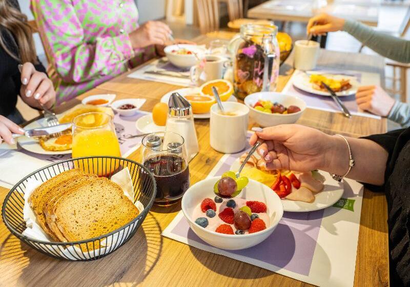 Hôtel Star Inn Premium Graz - Graz