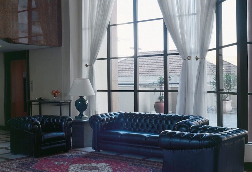 Hotel Piazza Navona By Intercity - Porto Alegre