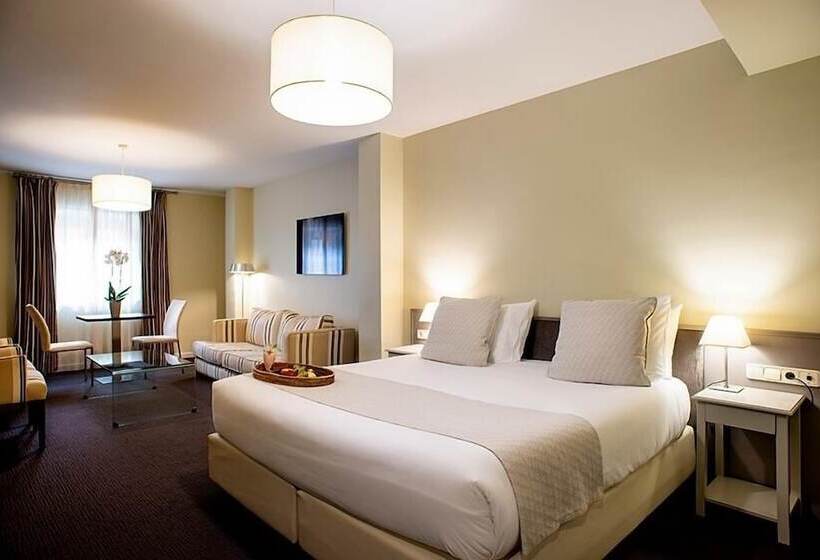 Hotel Ikonik Plaza Mercado - Salamanca