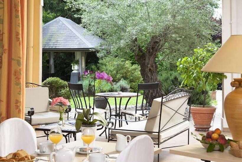 Hôtel Logis Auberge Saint Simond - Aix-les-Bains