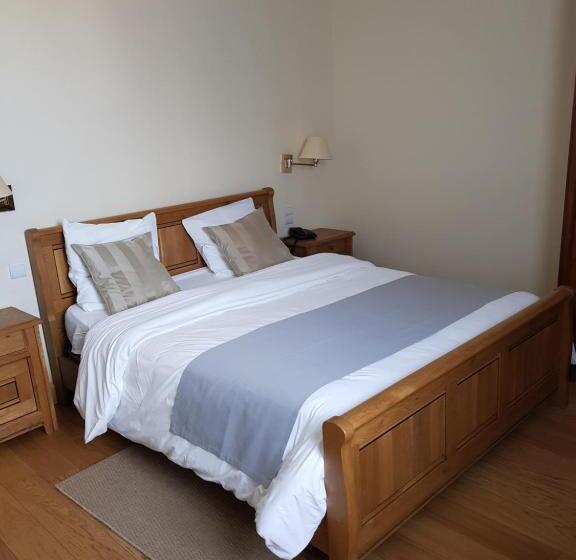 Hôtel Logis   Château De La Motte   Hôtel & Restaurant - Val-Joly