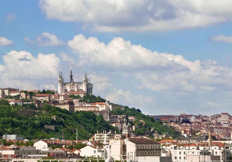 Hôtel Ibis Budget Lyon Caluire Cite Internationale - Villeurbanne