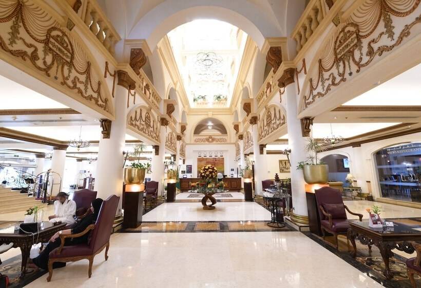Mövenpick Hotel Jeddah - Jeddah