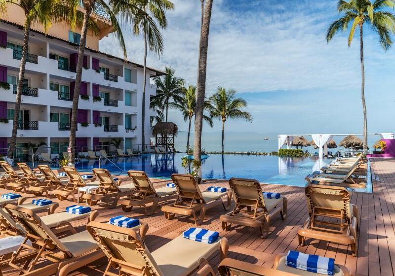 Hotel Crown Paradise Club All Inclusive - Puerto Vallarta