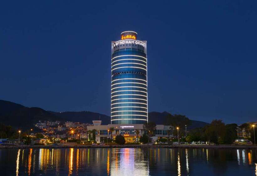 Hôtel Wyndham Grand Izmir Ozdilek Thermal & Spa - Izmir