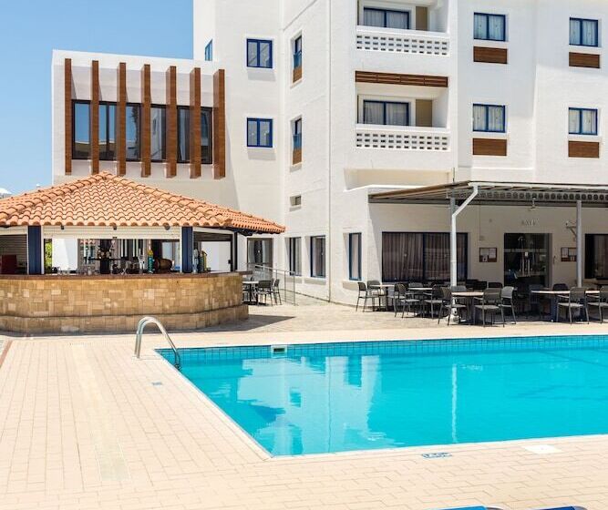 Kefalos Damon Hotel Apartments - Paphos