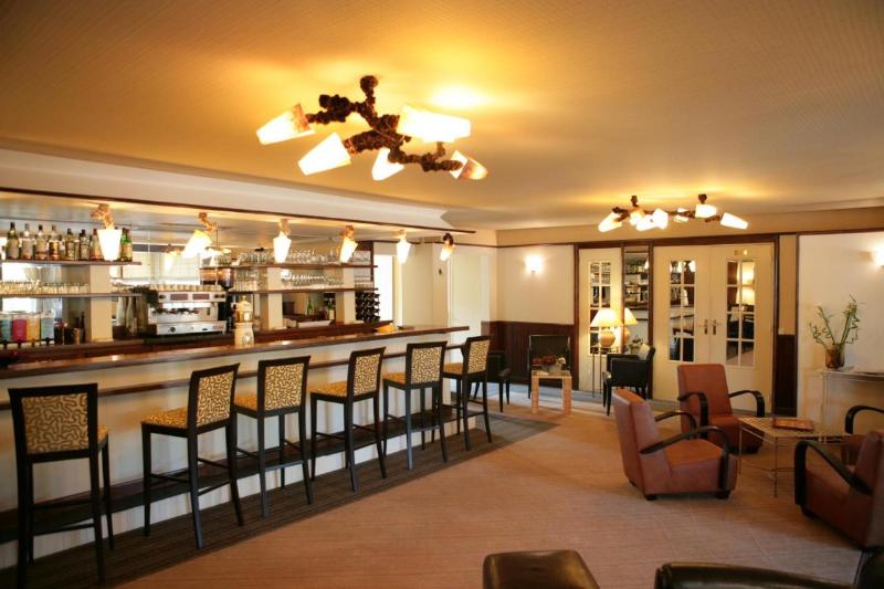 Hotel Logis Hôtel Restaurant Le Faisan Dore - Orne