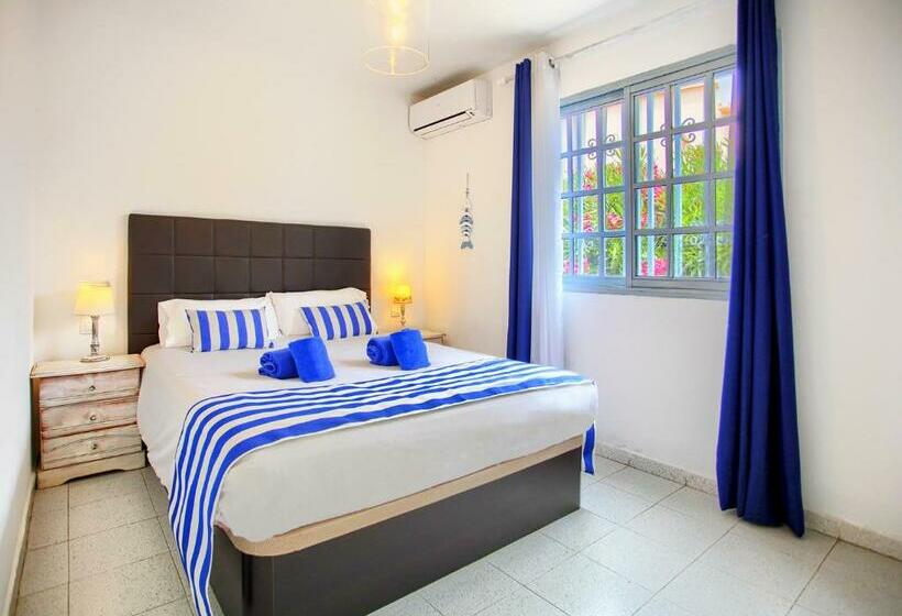 Neptuno Bungalows  Adults Only - Corralejo