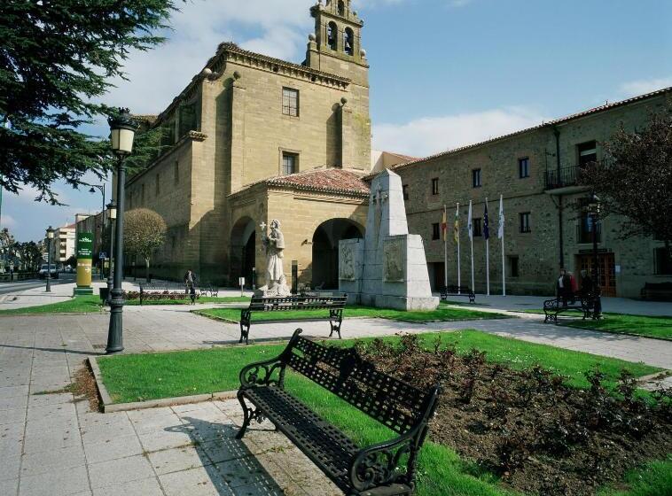 Parador De Santo Domingo Bernardo De Fresneda - Santo Domingo de la Calzada