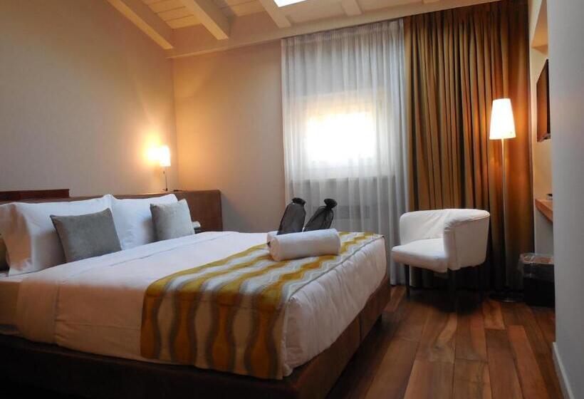 Hotel Palazzo Ai Capitani - Peschiera del Garda