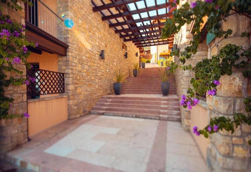 Domina Borgo Degli Ulivi  Garda Lake - Gardone Riviera
