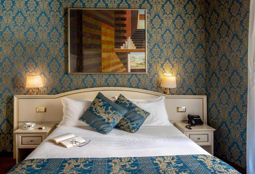 Hôtel (Catégorie 1/2 *) Residenza Canova Tadolini  Guesthouse - Rome