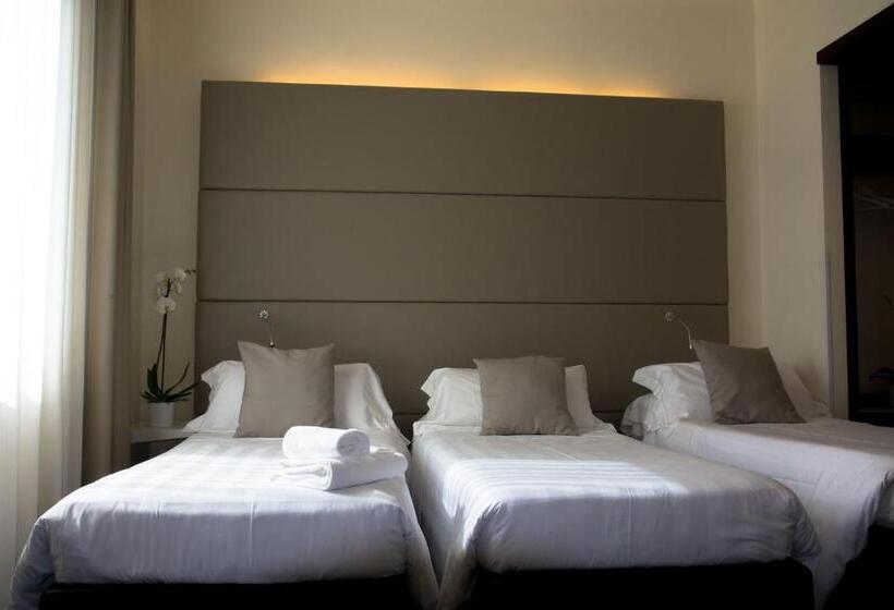 Th Assisi   Hotel Cenacolo - Ombrie