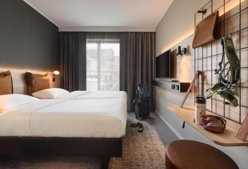 Hotel Moxy Dresden Neustadt - Dresden