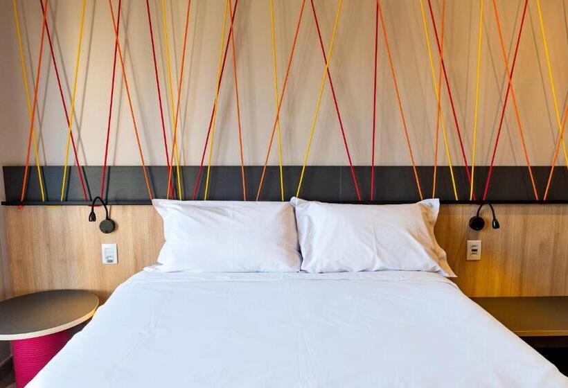 Hotel Ibis Styles Porto Alegre Moinhos De Vento -