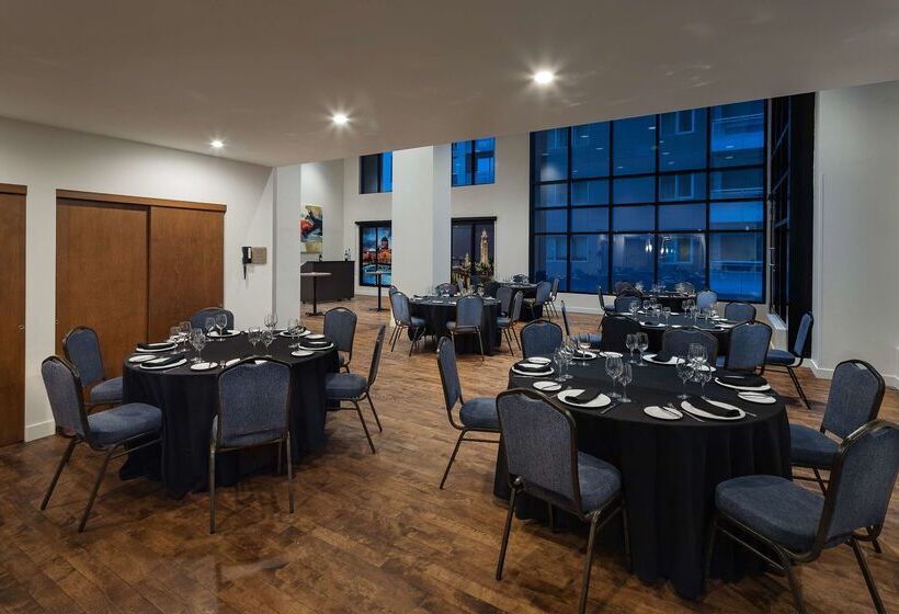 Hôtel Hilton Garden Inn Montreal Centre Ville -