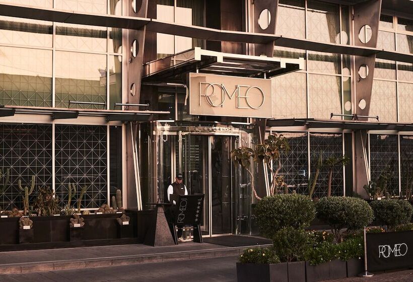 Hôtel Romeo Napoli - Naples