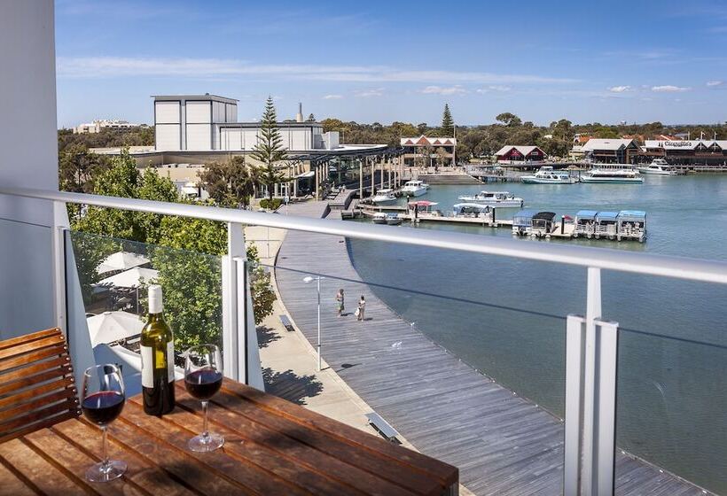 Hotel The Sebel Mandurah - Perth