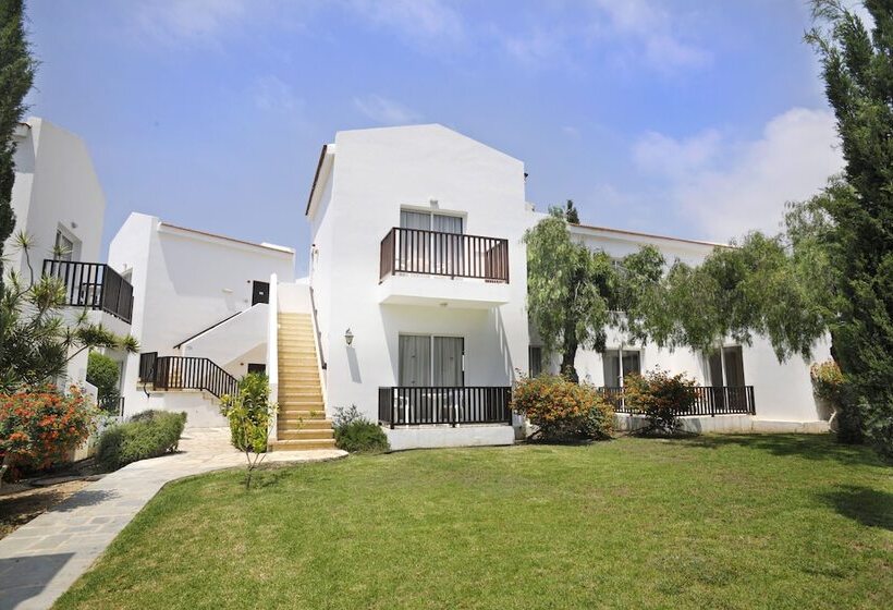 Akti Beach Hotel & Village Resort - Paphos