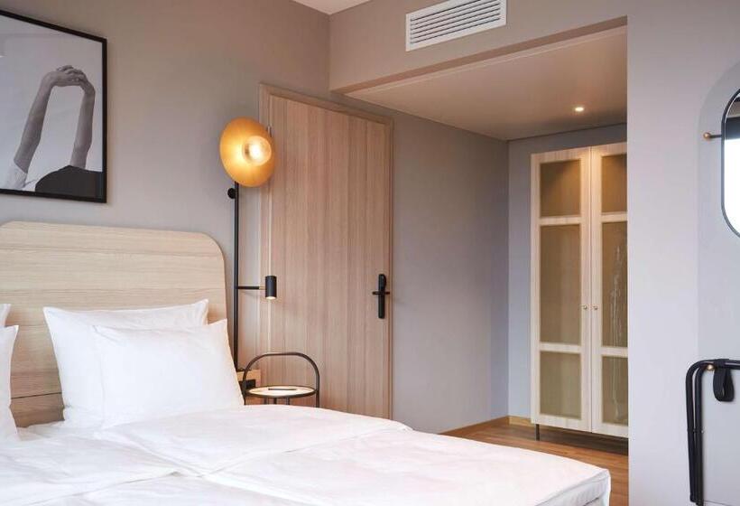 Hotel Scandic Munchen Macherei - München