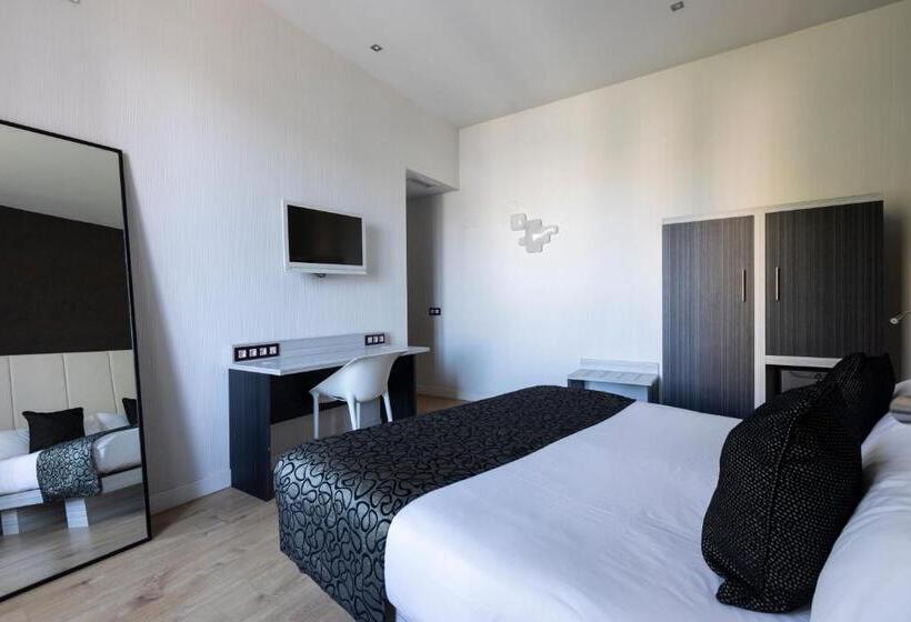 Hôtel Petit Palace Santa Barbara - Madrid
