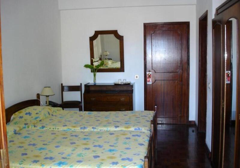 Hotel Guesthouse Vila Lusitania - Funchal