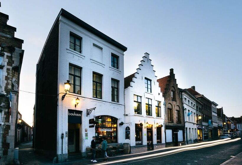 St Christopher S Inn Hostel At The Bauhaus - Bruges