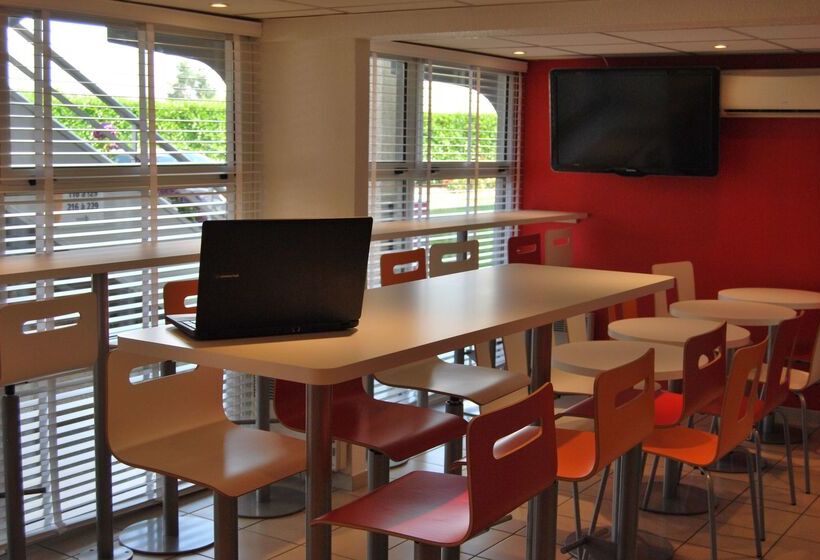 Hôtel Premiere Classe Vannes - Vannes