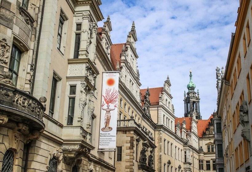 Hotel Relais & Chateaux Bulow Palais - Dresden