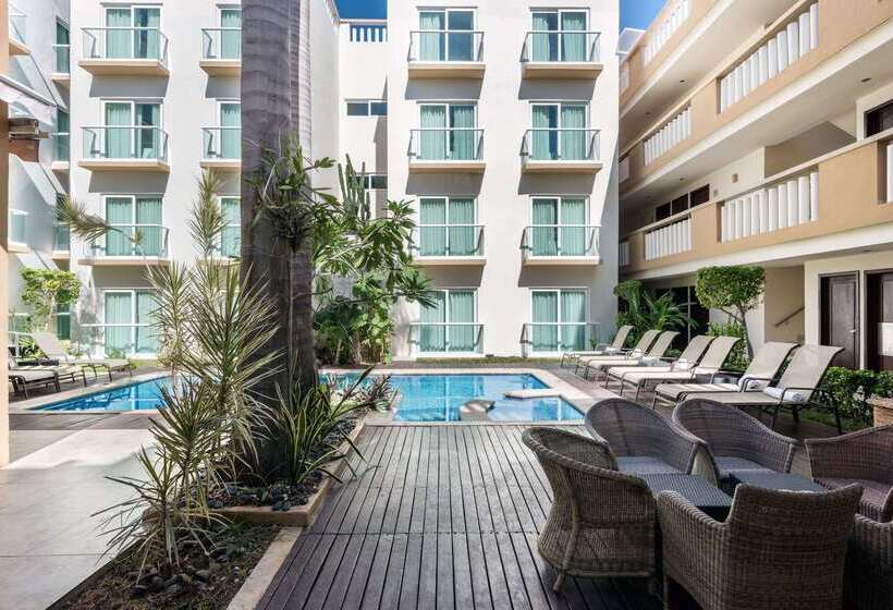 Hotel Wyndham Merida - Mérida, México