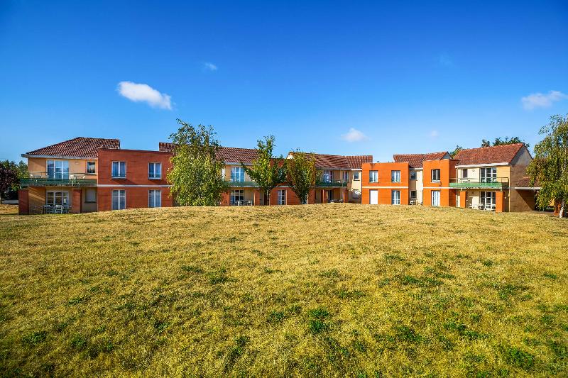 Appart City Confort St Quentin En Yvelines  Bois D Arcy - Montigny-le-Bretonneux
