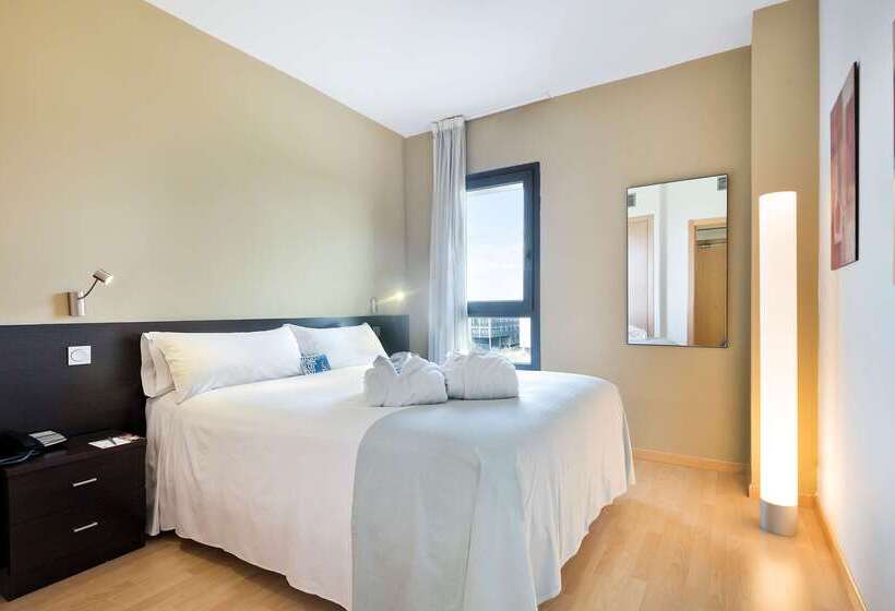 Hotel Madrid Airport Suites, Affiliated By Meliá - Madrid