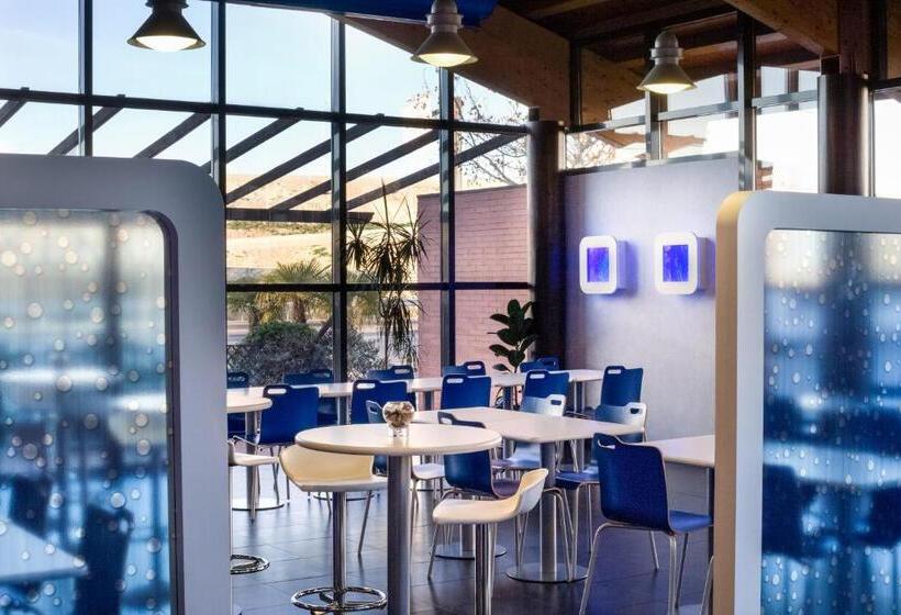 Hôtel Ibis Budget Madrid Alcalá De Henares La Dehesa - Alcalá de Henares