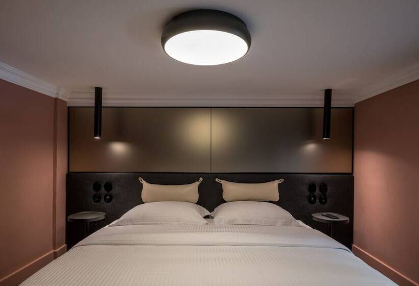 Hôtel 72 Ad Suites - Soluň