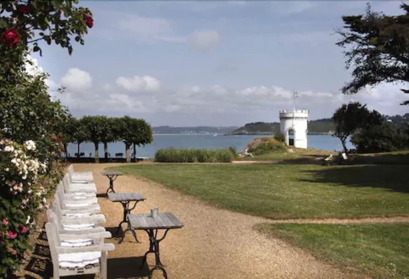 Le Grand Hotel Des Bains & Spa Bretagne - Locquirec